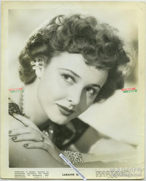 1942年代美国女明星女影星拉雷恩·黛 Laraine Day黑白肖像银盐老照片一张，25.4X20.6厘米。_未知_孔夫子旧书网